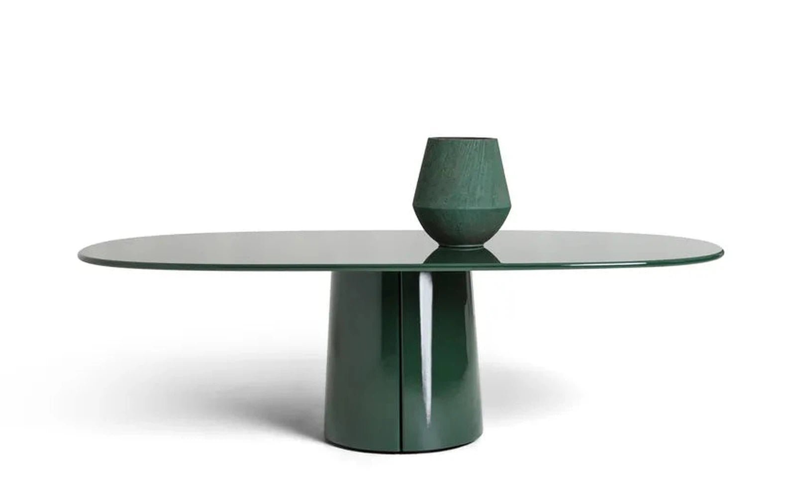 Mateo Oval Table by Molteni | Furnivita