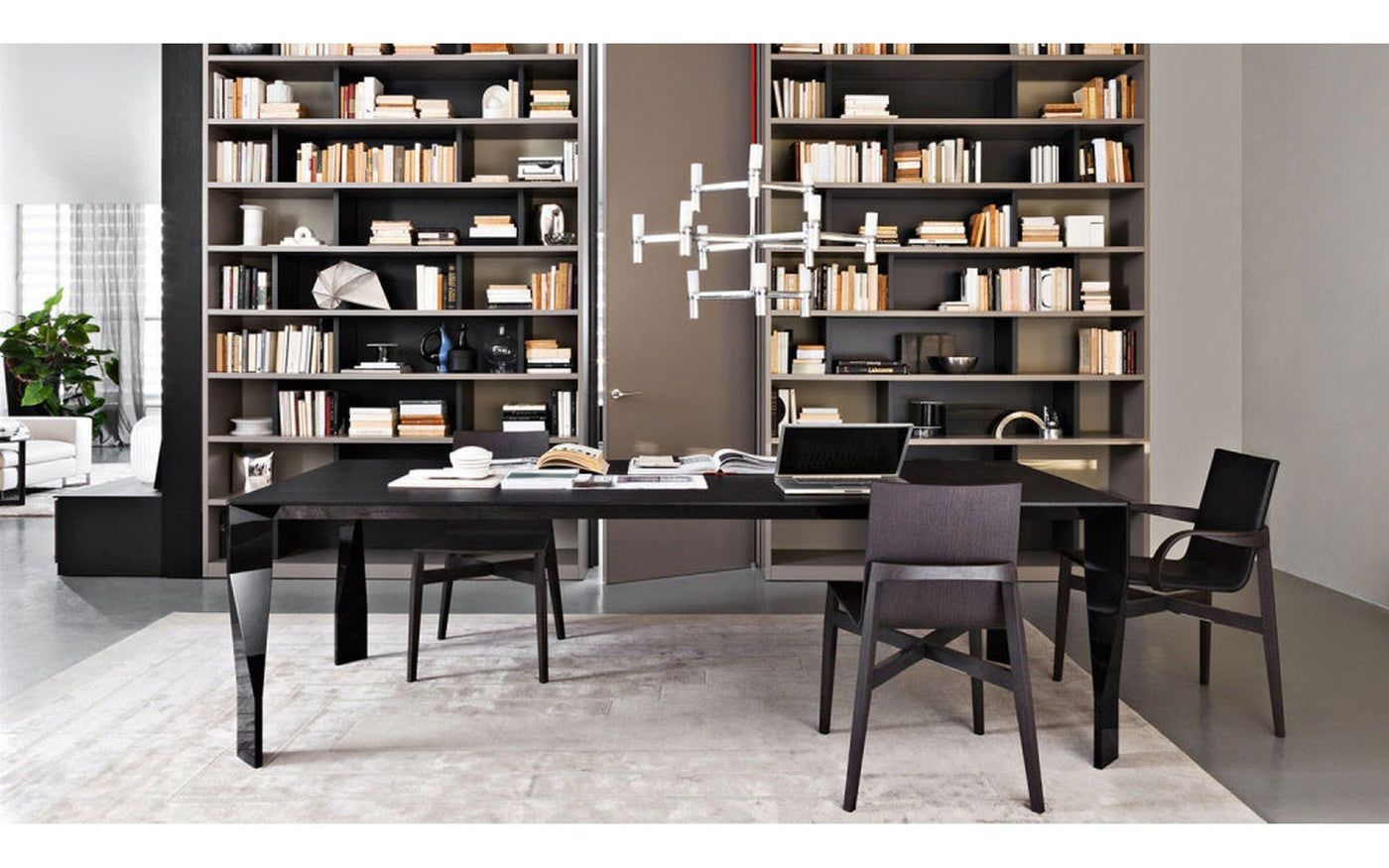 Diamond Regular Table by Molteni | Furnivita