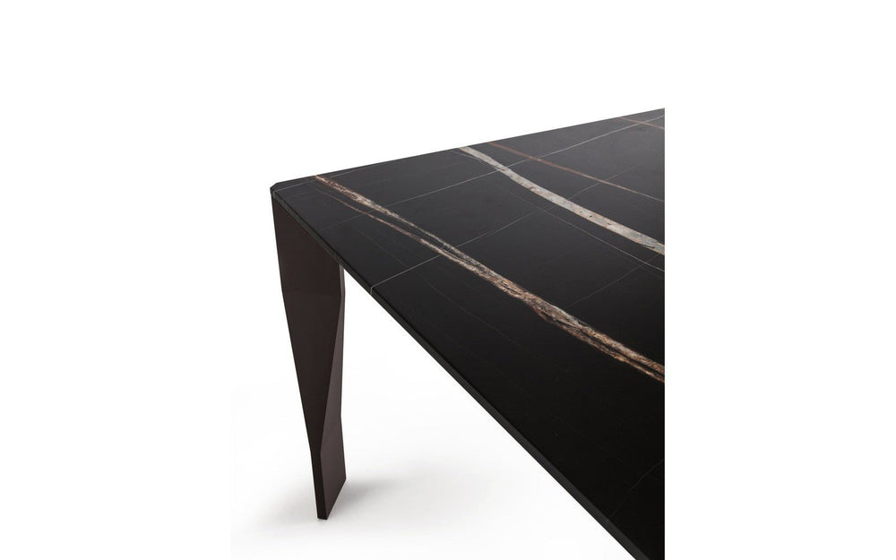 Diamond Regular Table by Molteni | Furnivita
