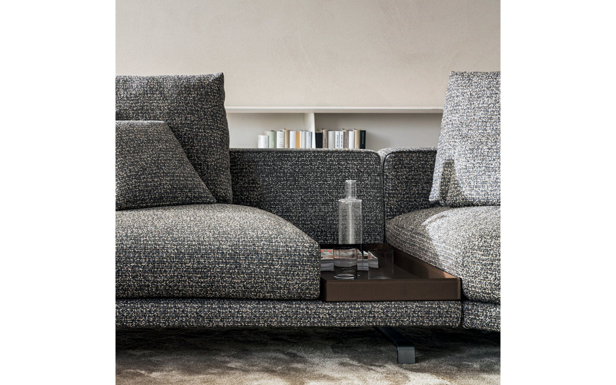 Octave Modular Sofa by Molteni | Furnivita